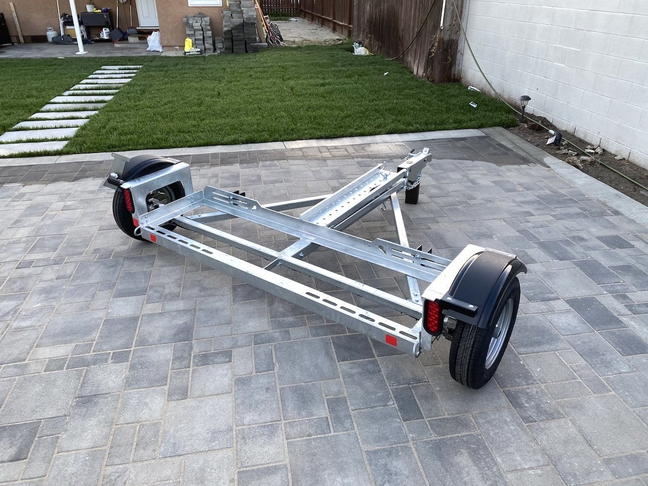 Galvanized Stand Up Tow Dolly – Tow Smart Trailers